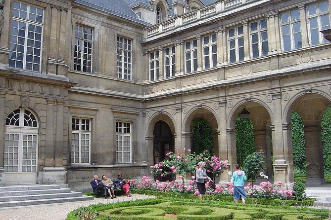 Paris Le Marais Historical Walking Tour with Wine and Cheese Tasting - What’s Included & What to Expect