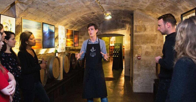 Paris: Les Caves du Louvre Guided Tour with Wine Tastings - Guides and Group Dynamics: Personal Touches Matter