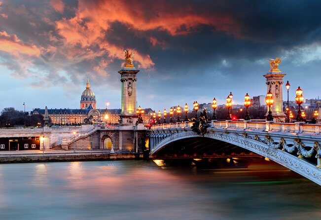 Paris Lights Evening Bus Tour with Eiffel Tower Summit Option - FAQ