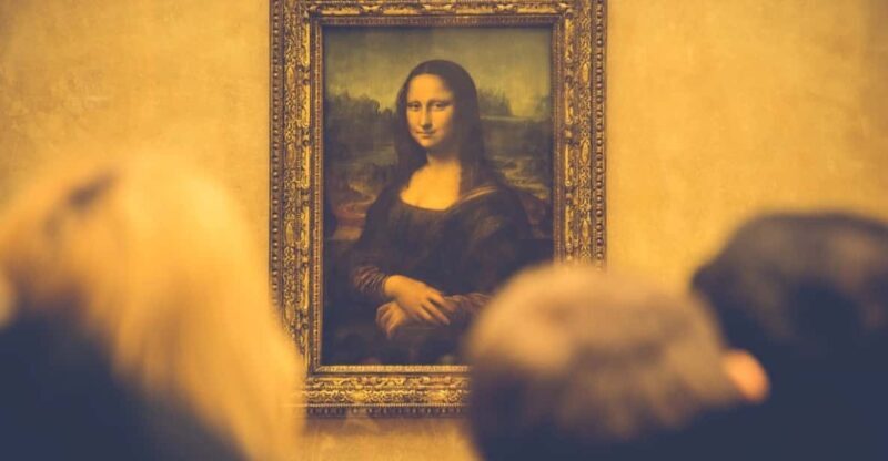 Paris: Louvre Museum Ticket and Mona Lisa Access with Host - Key Points