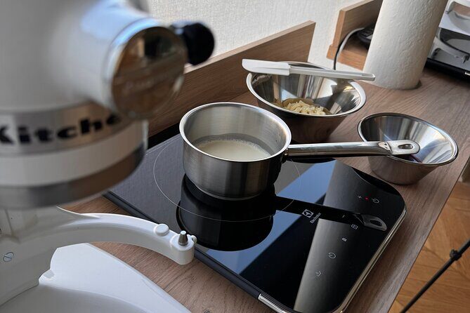 Paris Macaron baking class with a Chef Patissier - The Value of the Experience