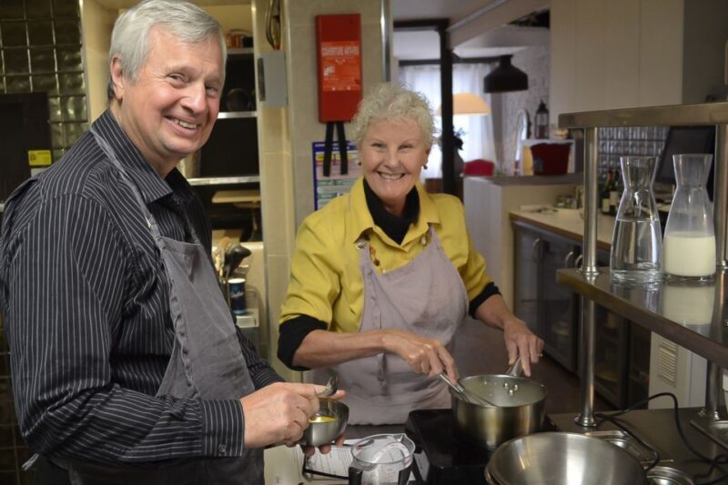 Paris: Macarons Class, Teatime and To-Go Box - FAQ