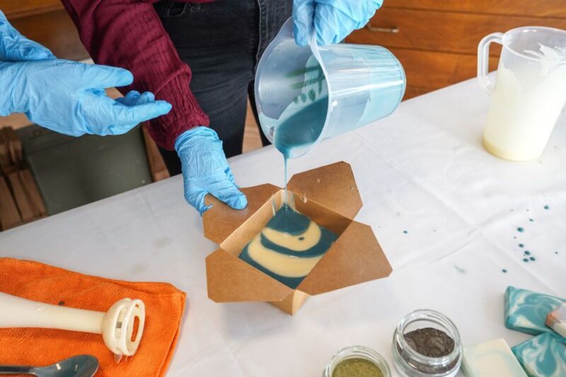 Paris: make your own soap in a french workshop - The Craftsmanship and Learning