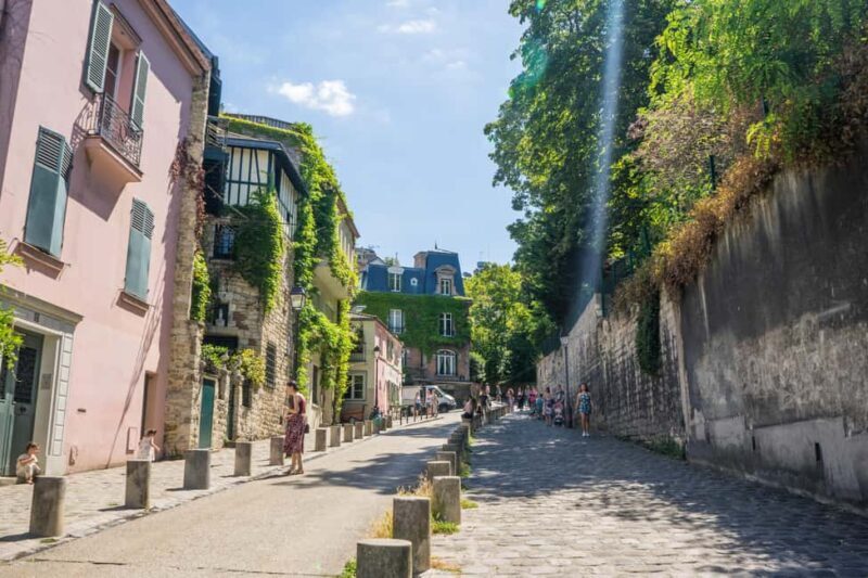 Paris Montmartre: 2-Hour City Tour in German - FAQ