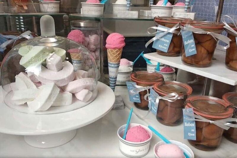 Paris: Montmartre Chocolate and Pastry Walking Tour - Key Points