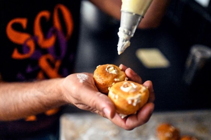 Paris: Montmartre Chocolate & Pastries Tour with 8+ Tastings - What the Tour Entails