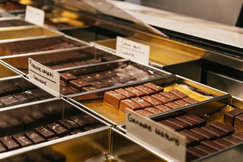 Paris: Montmartre Food and Wine Guided Tour - A Deep Dive into the Montmartre Food and Wine Experience