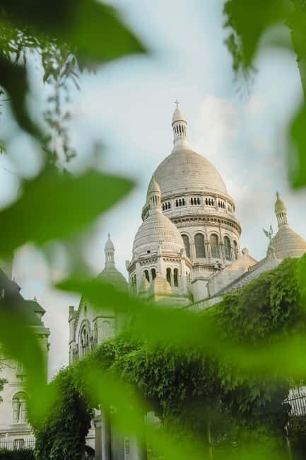 Paris: Montmartre Guided Walking Tour - Authentic Insights from Reviewers