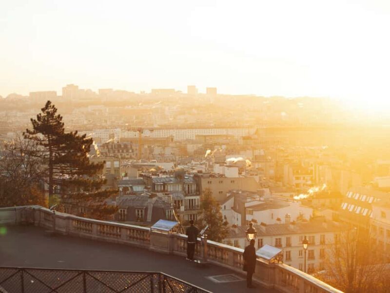 Paris: Montmartre Hidden Gems and Highlights Walking Tour - Key Points