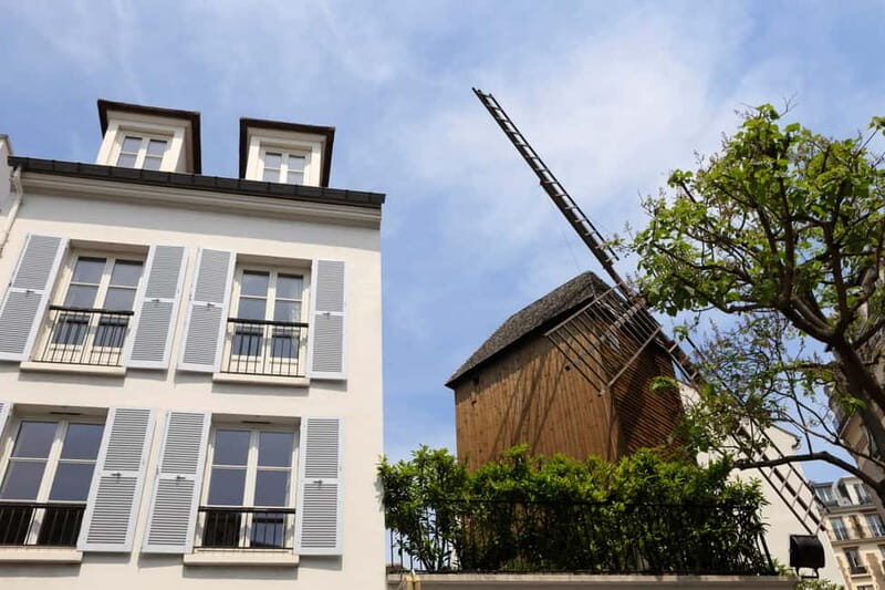 Paris: Montmartre Hidden Gems and Highlights Walking Tour - How This Tour Adds Value