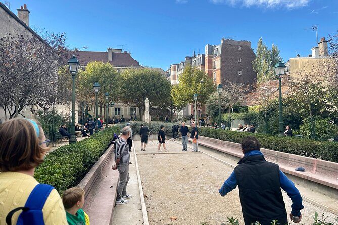 Paris Montmartre Walking Tour: Art & Rebel Legacy - Small Group - What the Reviews Say