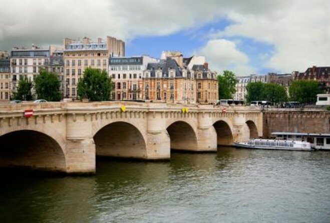 Paris Murder Mystery: Death on the Seine Quest and Tour - Exploring the Paris Murder Mystery: Death on the Seine Quest and Tour