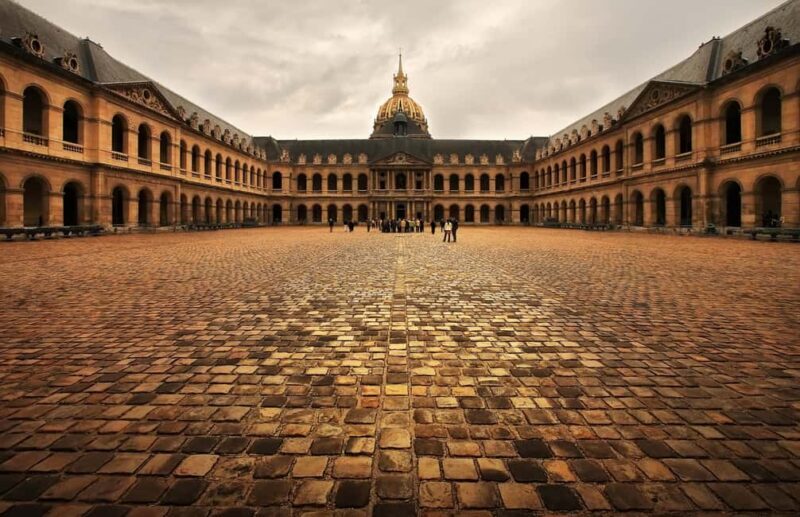 Paris: Napoleon Walking Tour with Les Invalides & Tomb Entry - An In-Depth Look at the Experience