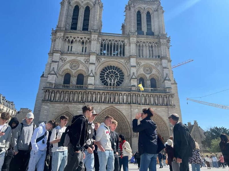 Paris: Notre-Dame Cathedral Exterior Tour - Key Points