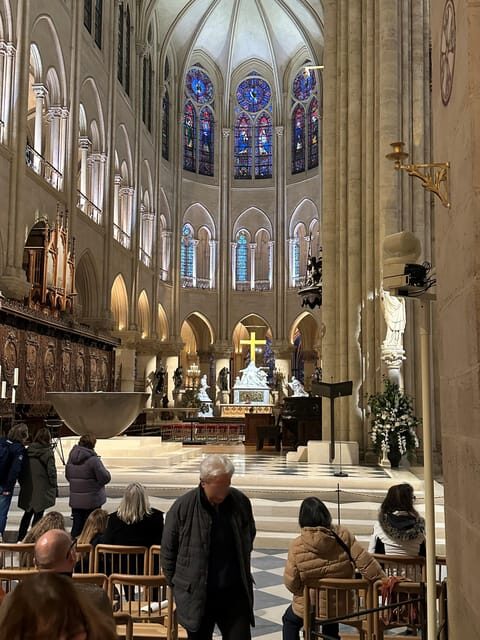 Paris: Notre Dame Cathedral Guided Tour of the Neighborhood - Real Traveler Insights and Tips