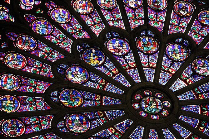 Paris: Notre-Dame Cathedral Interior & Ile de la Cité Guided Tour - Key Points