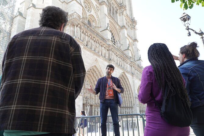 Paris Notre-Dame Interior Guided Tour with Scheduled Group Access - Key Points