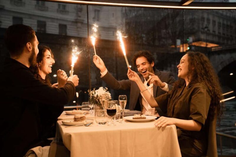Paris : NYE Special Diner Cruise on the Seine River - Overview of the Experience