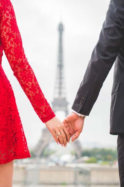 Paris Photo Experience - Exploring the Paris Photo Experience