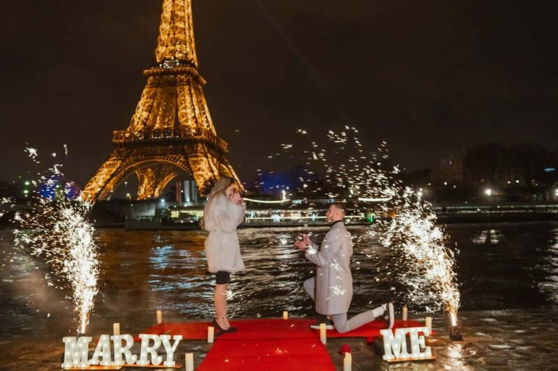 Paris photographer 1 hour near the Eiffel Tower or in Paris - FAQ