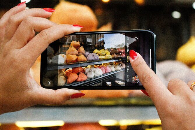 Paris Photography Tour - Self Guided Tour of Paris' Top Instagram Spots - Exploring the Itinerary in Detail