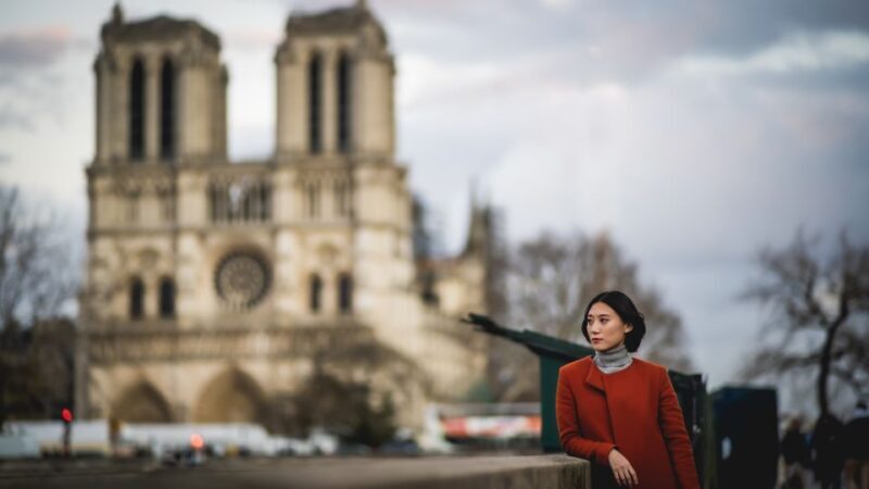 Paris: Premium Film Director Photoshoot & Natural Direction - What Makes This Photoshoot Special?