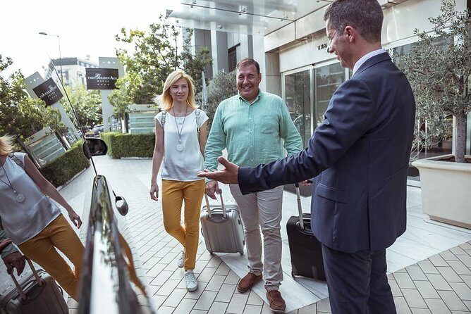 Paris Private Airport Transfer & City Sightseeing Tour - What Makes This Tour Stand Out