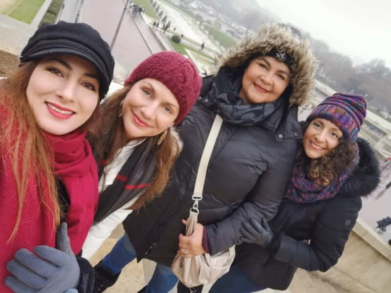 Paris: Private Custom Highlights and Gems Tour with a Local - Who Is This Tour Best For?