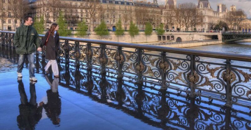 Paris: Private & Custom Le Marais Tour with a Local - Key Points