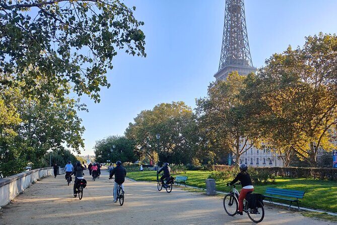 Paris : Private electric bike tour with wine and cheese tasting - Analyzing the Cost and Value