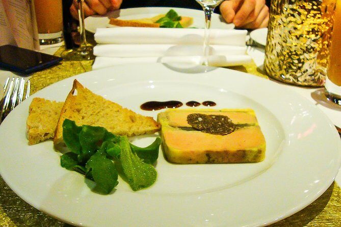 Paris Private Food Tour with your Friendly Local Guides - Key Points  