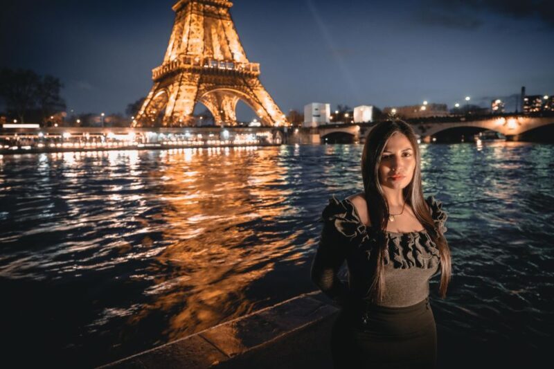 Paris: Private Photoshoot near any chosen Landmark - The Landmarks and Hidden Gems