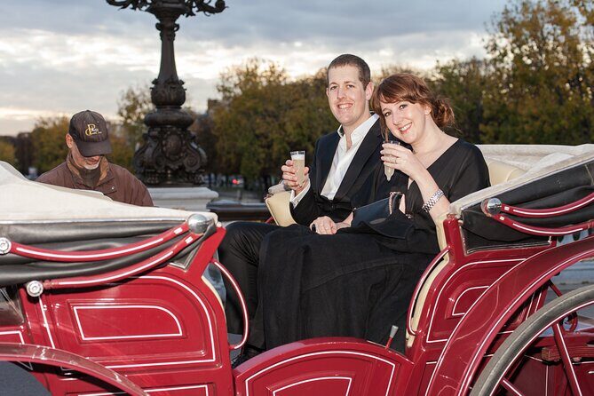 Paris Private Romantic Horse & Carriage Ride - Key Points