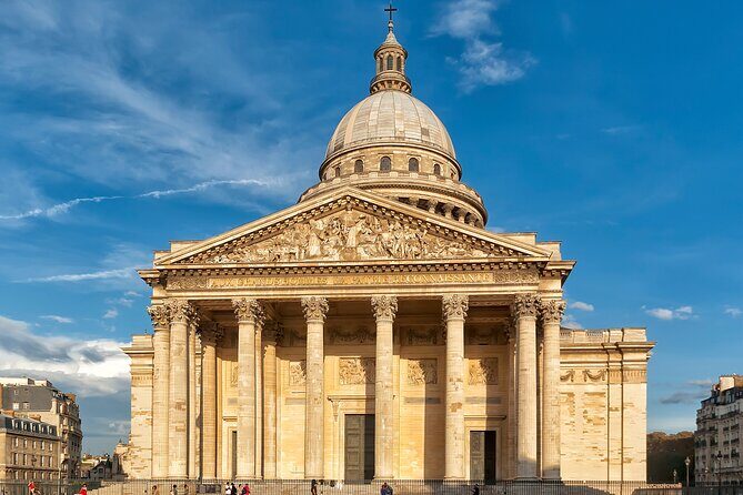 Paris Private Sightseeing Guided Tour by Electric Rickshaw - Who Is This Tour Perfect For?