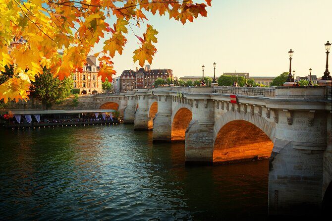 Paris Private Tour to Louvre Museum & French Crepes - A Deep Dive into the Tour Experience