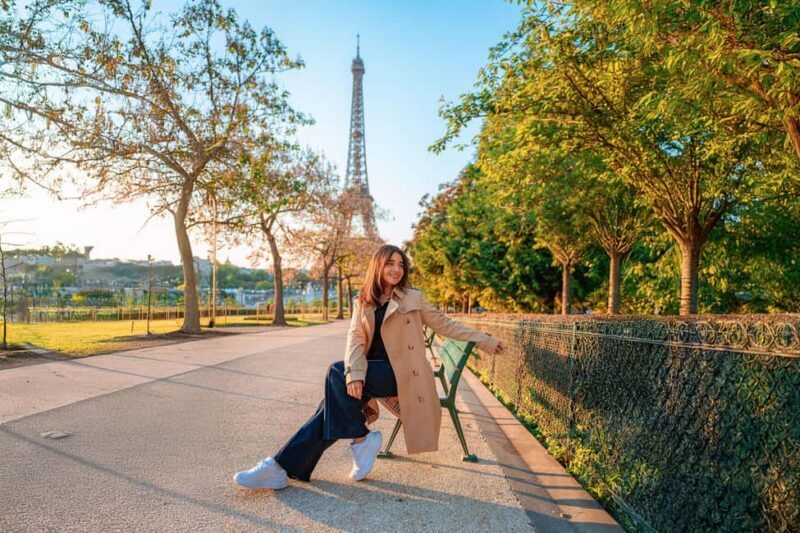 Paris: Professional Photoshoot with the Eiffel Tower - Detailed Breakdown of the Experience