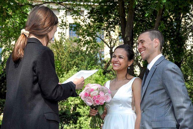 Paris Renew Your Wedding Vows Experience with Professional Photographer - Practical Details & Logistics