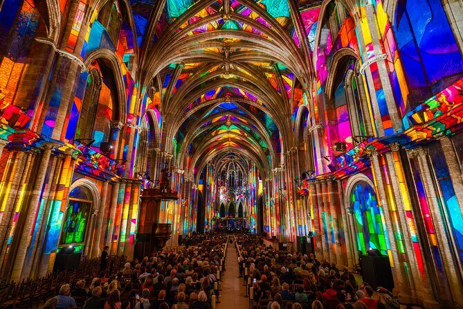 Paris Saint-Eustache Church: New Immersive show - LUMINISCENCE - Key Points