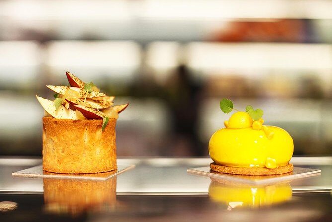 Paris Saint-Germain Private Tasting Tour with Chocolate plus Pastries & Macaron - In-Depth Look at the Tour Experience