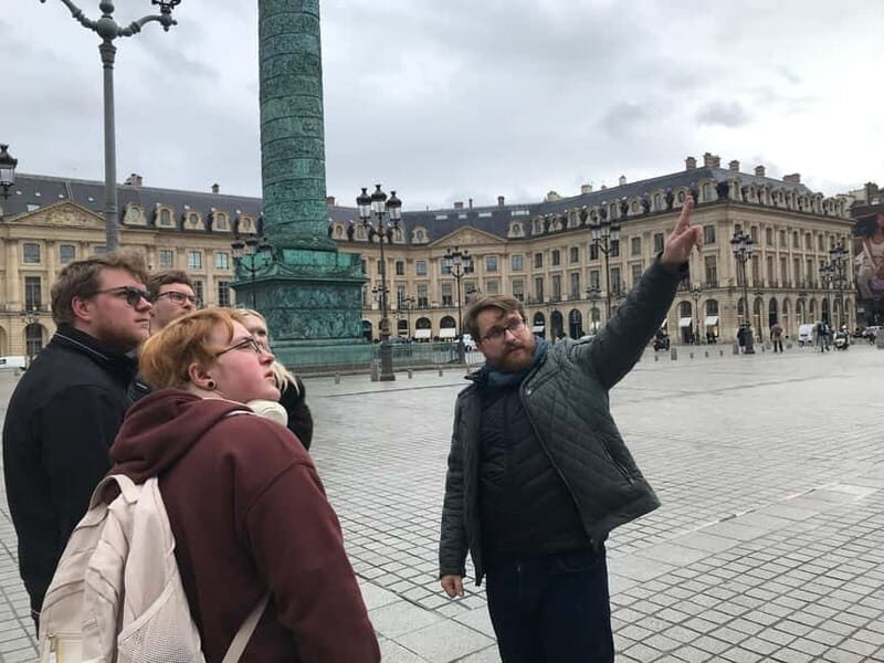 Paris : Scandals Guided Walking Tour - Source