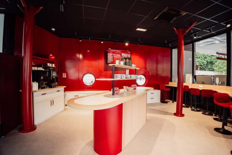 Paris : Scenic Cruise on the Seine River with Champagne - The Champagne Touch