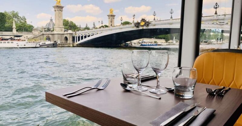 Paris: Seine River Bistronomic Dinner Cruise - The Itinerary: What You Can Expect
