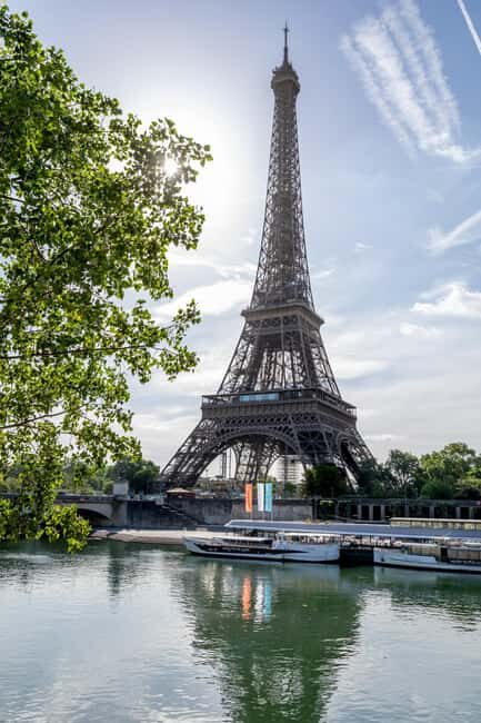 Paris: Seine River Cruise with Champagne from Eiffel Tower - The Sum Up