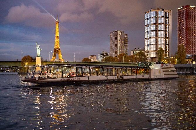 Paris Seine River Dinner Cruise with Champagne and Window Seating - The Value of the Experience