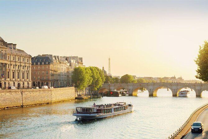 Paris Seine River Private or Shared Boat Tour - A Closer Look at the Itinerary