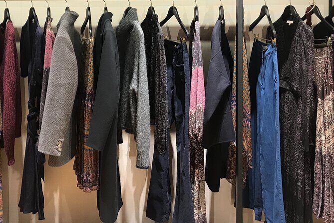 Paris Shopping Tour: Discount Couture - FAQs