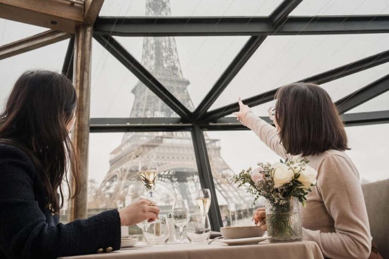 Paris: Sightseeing Cruise on the Seine with 3-Course Lunch - Key Points