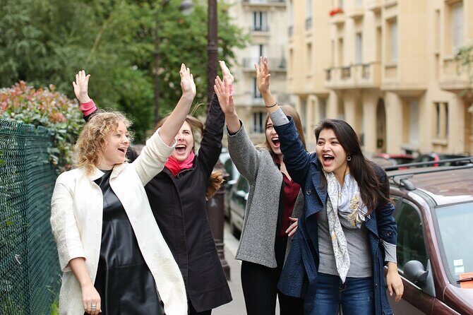Paris: Small Group Moulin Rouge &Sacré Cur Montmartre Tour - What Travelers Say