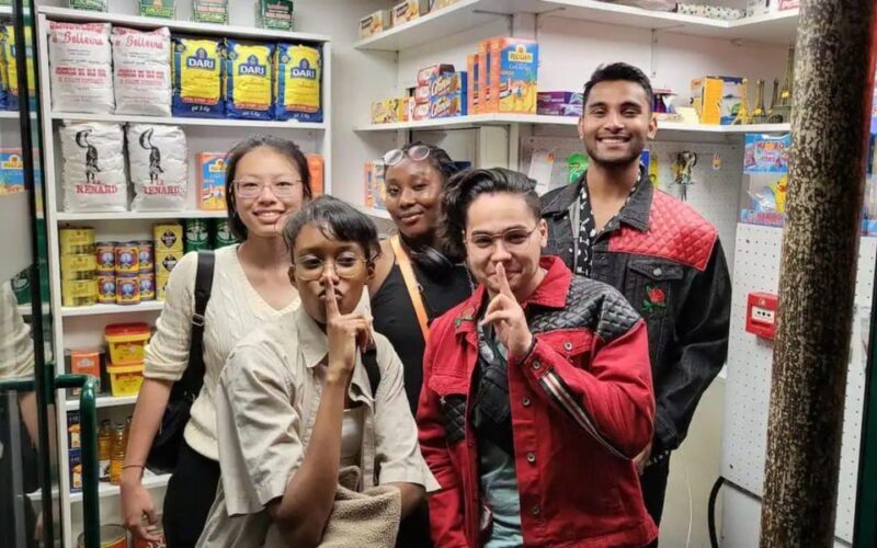 Paris: Speakeasy and Hidden Bars Tour - Atmosphere and Experience