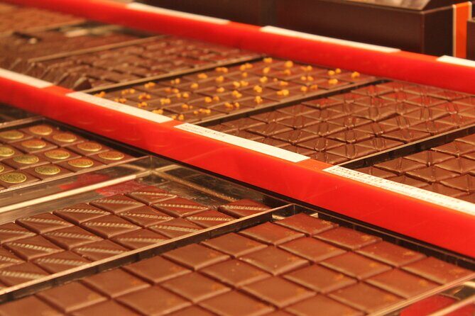 Paris St Germain Food Tour with Cheeses, Foie Gras, Wines & More - Exploring the Itinerary in Detail  